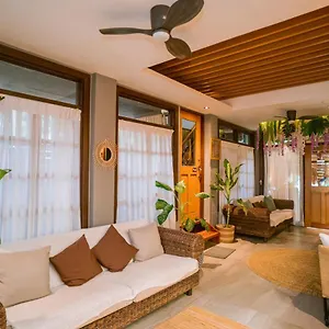 Banig Beach Resort El Nido: 2 star Hotel with a Minimum Price 6857PHP ...