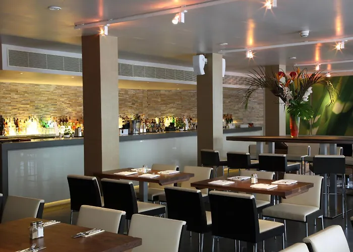 Hotel Bosco Kingston upon Thames : 4 star Hotel with a Minimum Price ...